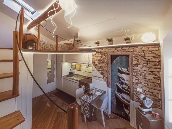 Microcasa Strategica Cinque Terre E Portofino - Chiavari