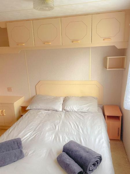 Budget Friendly Caravan - East Sussex