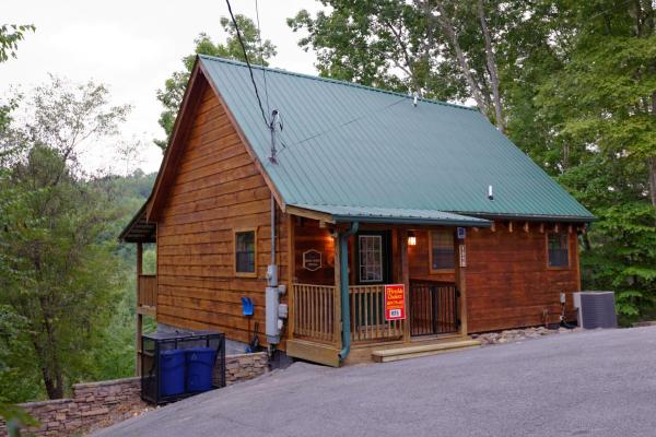 Beary Beary Special - Gatlinburg, TN