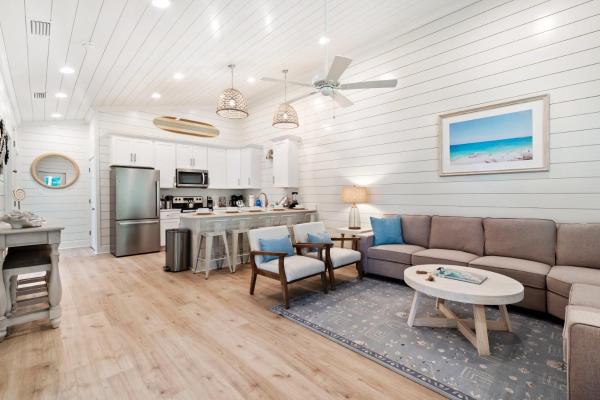 Brand New Luxury Rental On Oleander Unit D - Dauphin Island, AL