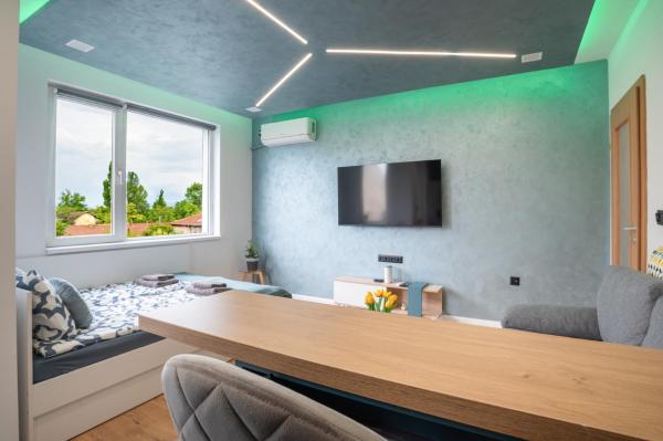 Studio Sapphire - Sofia