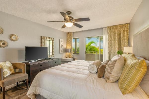 Plantation Hale W/pool Next To Coconut Marketplace In Kapaa (J15) - Kauai, HI