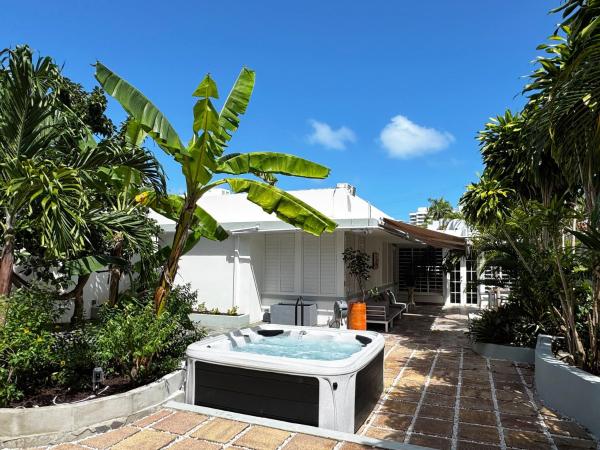 Condado 5 Bed 3 Bath Jacuzzi & Free Parking - San Juan, Puerto Rico