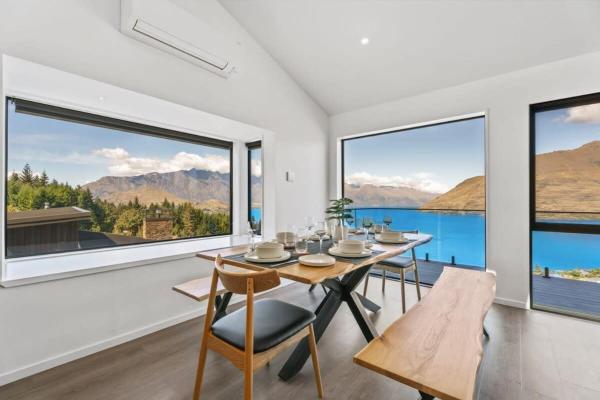 Lakeview Paradise On Wynyard New 4 Bedroom - Queenstown