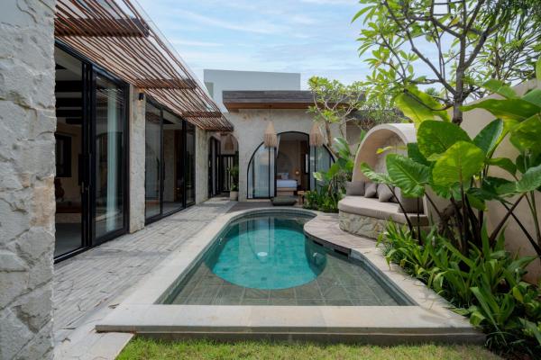 Snoozed-rm1 - Uluwatu