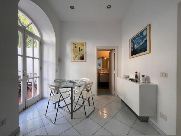 Apartment In Villa Argentina - Capri (island)
