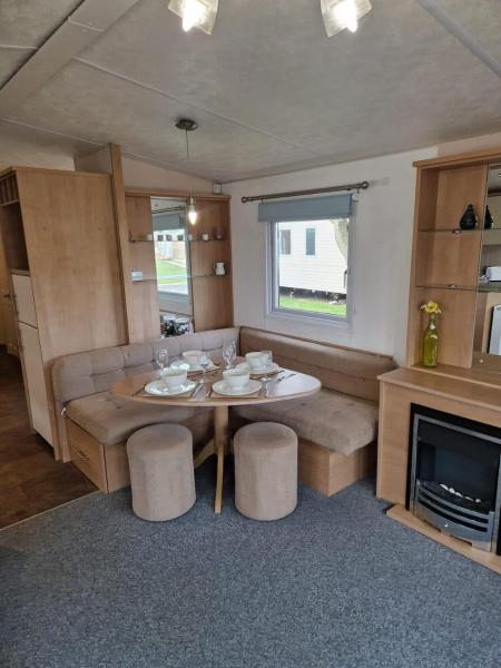 Beautiful Caravan Phoenix - Dover