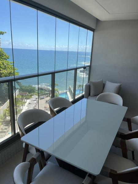 Apartamento Sofisticado, Vista Mar E Acesso Exclusivo à Praia - Rio Vermelho
