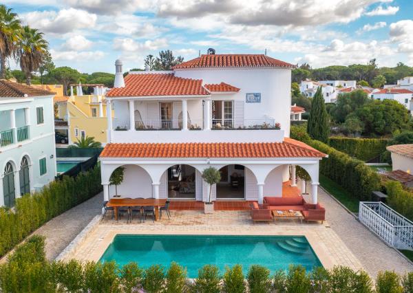 Luxurious Villa - Pool, Hot Tub, Cinema And Golf - Albufeira