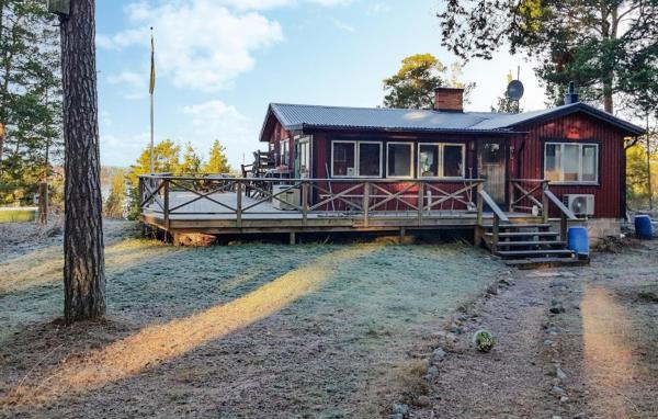 3 Bedroom Amazing Home In Yxlan - Stockholms län