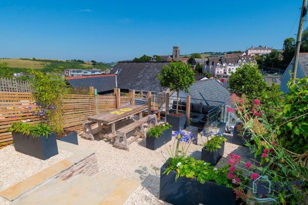 Mudlark - Boutique Style Coastal Cottage Gem - Salcombe