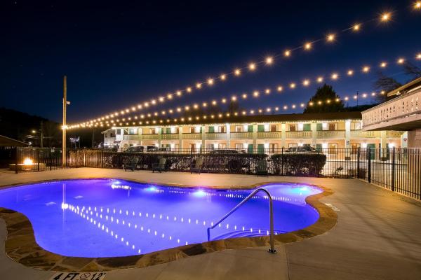 Quality Inn Downtown Helen - Cleveland, GA