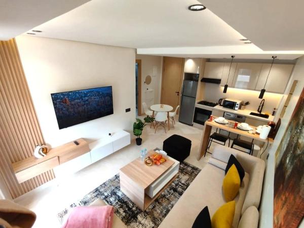 Residence La Reine Ii 24h Reception Cosy & Central Apartment 1 Minute Near To Mohammed V Sports Complex 5 Min By Car To Ain Diab Corniche With Optical Fiber Wifi Casablanca - Casablanca