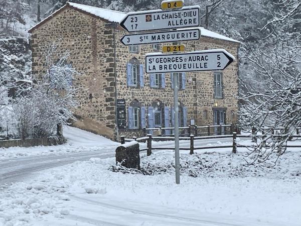 Le Matagot Auberge-restaurant - Francia