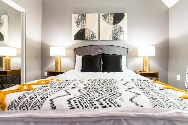 15min-beachwalk To Cafesfull Kitchen- Wd - El Cerrito - San Diego