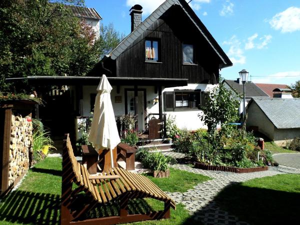 Tom`s Hütte - Schalkenmehren