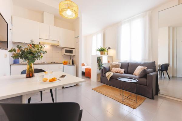 Bravissimo Fellini Studio - Girona
