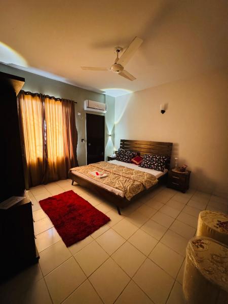 Rosewood Cottage - Karachi