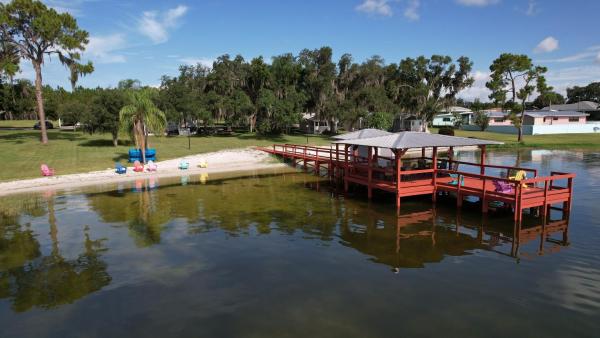 Lakeside Cottages - Lake Placid, FL