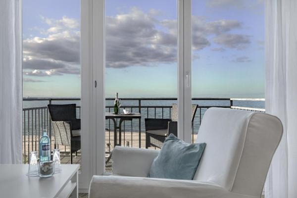 Mein Strandhaus - Hotel, Restaurant & Schwimmbad - Travemünde