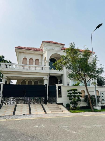 Chodhry Villa, Unwind And Relax - Lahore