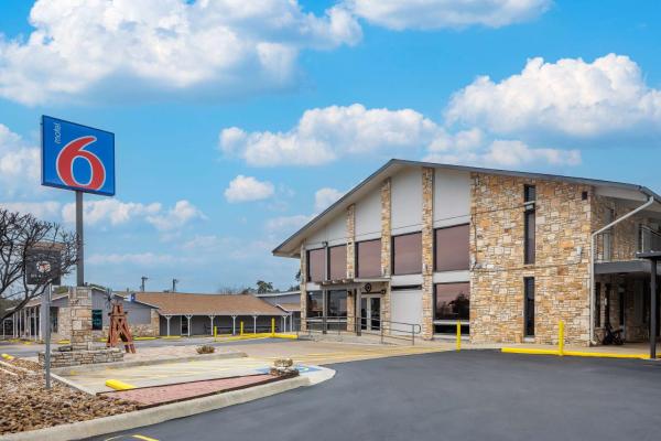 Motel 6-boerne, Tx - Boerne, TX