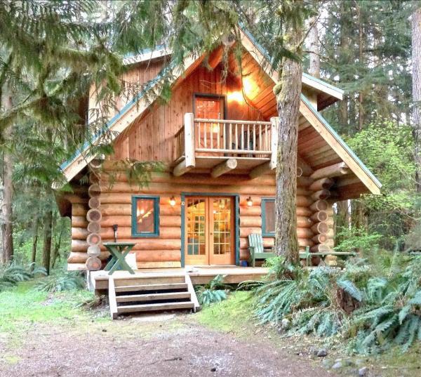 Snowline Cabin 10 - Log Cabining At Its Best, Free Wi-fi!! - Glacier, WA