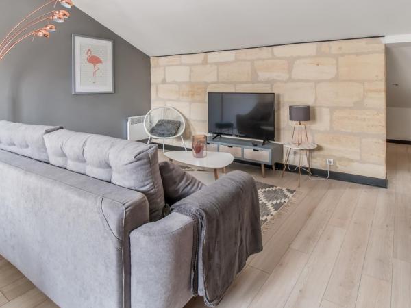 Notre Dame Apartment - Bègles