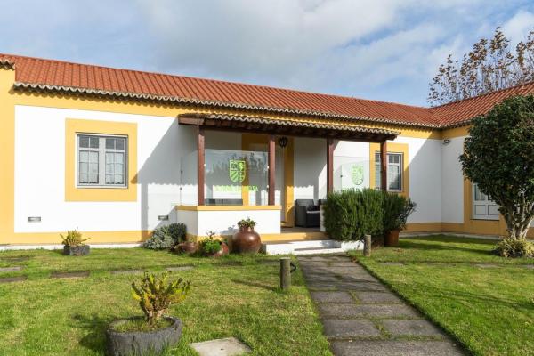 Moradia Em Quinta Com  Piscina. - Azores