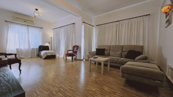 Stay Aurum Apartment - Лакатамия