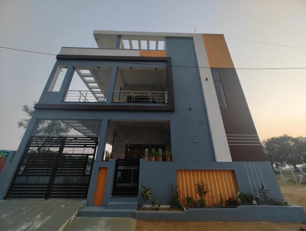 Varsha Homestay - Hampi