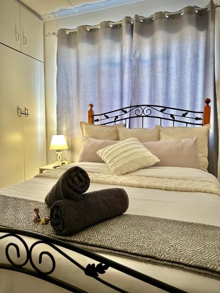 Mario & Luiza's Place - Cozy Stay With Pool & Braai - Rawsonville