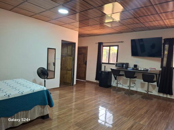 Pleasant Hostal Panama - Panama City