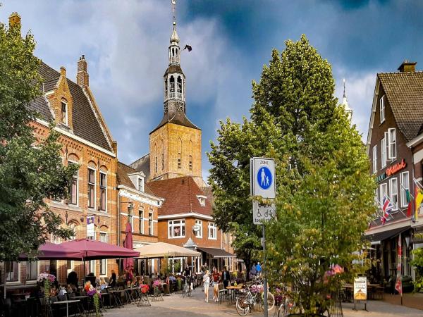 Luxury Holiday Home On The Market Square Groenlo - Eibergen