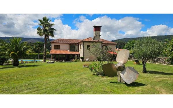 Espectacular Casa Gallega Con Piscina - Melgaço