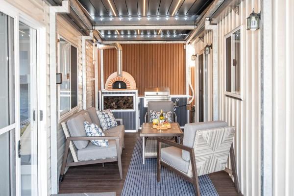 Aotearoa House Yomitan, Bbq, Pizza Oven - Okinawa