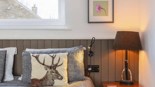 Burn Cottage - With Hot Tub - Thirsk