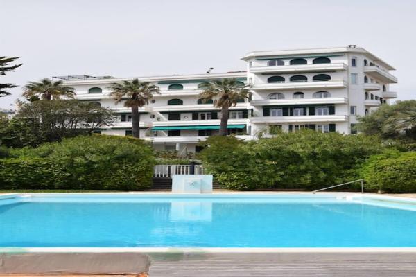 Apartment In Juan-les-pins Near Sandy Beaches - Antibes