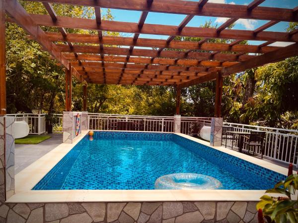 1 Bedroom Romantic Apartment With Sea View (Ideal For Couples) - Seychelles