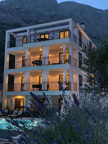 Baltimore.house - Brela