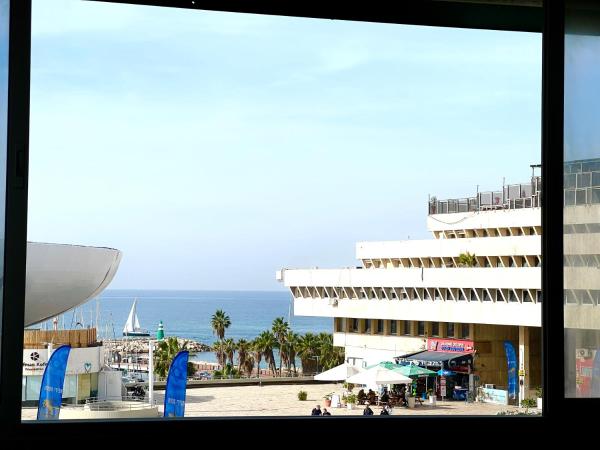 Beautiful Sea View Apartment Perfect Location - Tel Aviv-Yafo