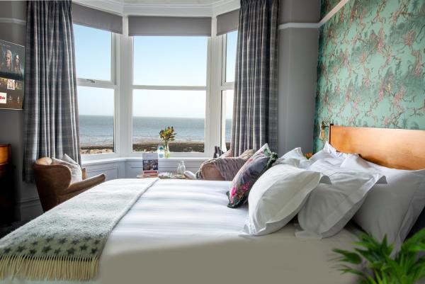The Broadwater Guest House - Morecambe