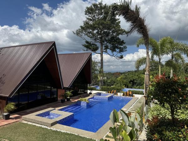 Everleigh Resort - Mataas Na Kahoy