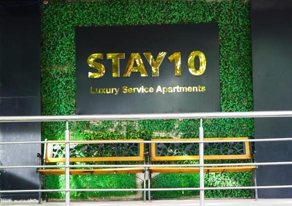 Stay10 Apartment Hotel - Indore
