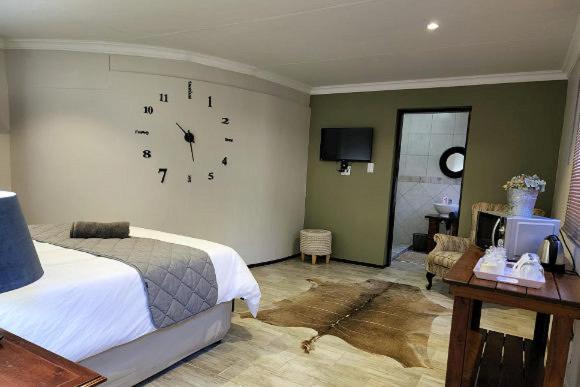 Big "5" Guesthouse - Tembisa