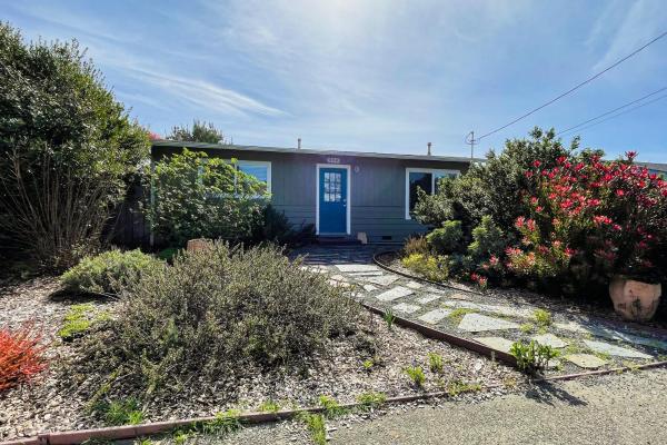 Wavesong Refuge - McKinleyville, CA