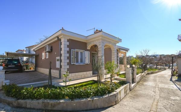 House Vesnad - Seget Vranjica