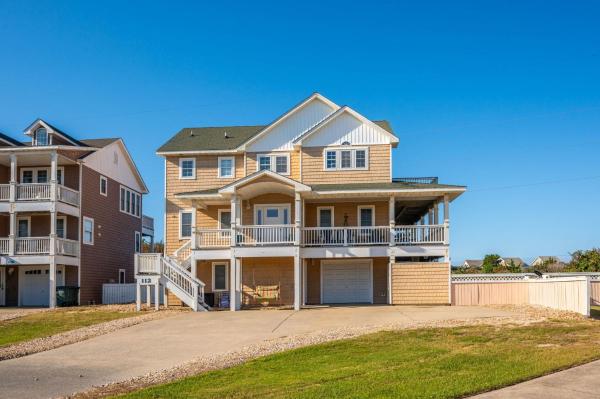 Nh355 Coastal Distancing - Manteo, NC