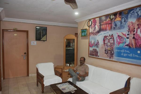 Hotel Prashant International - Gandhidham