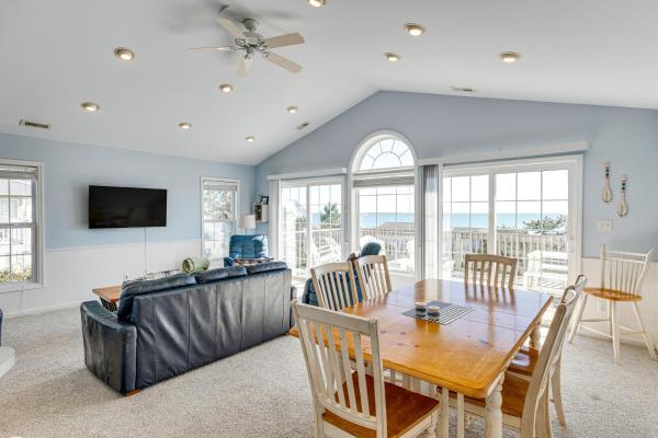 Steps To Beach Emerald Isle Home With Deck! - Emerald Isle, NC